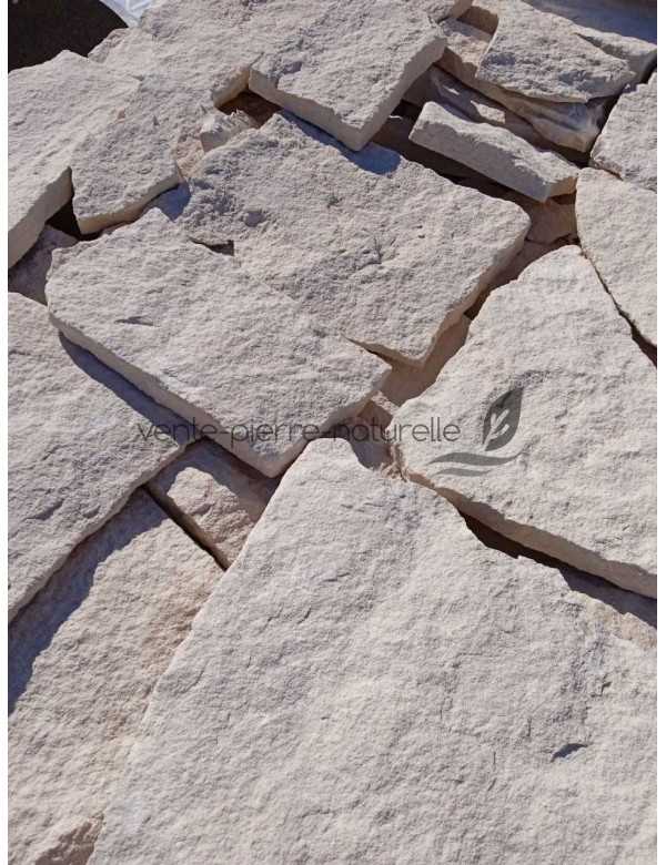 Parement opus calcaire blanc